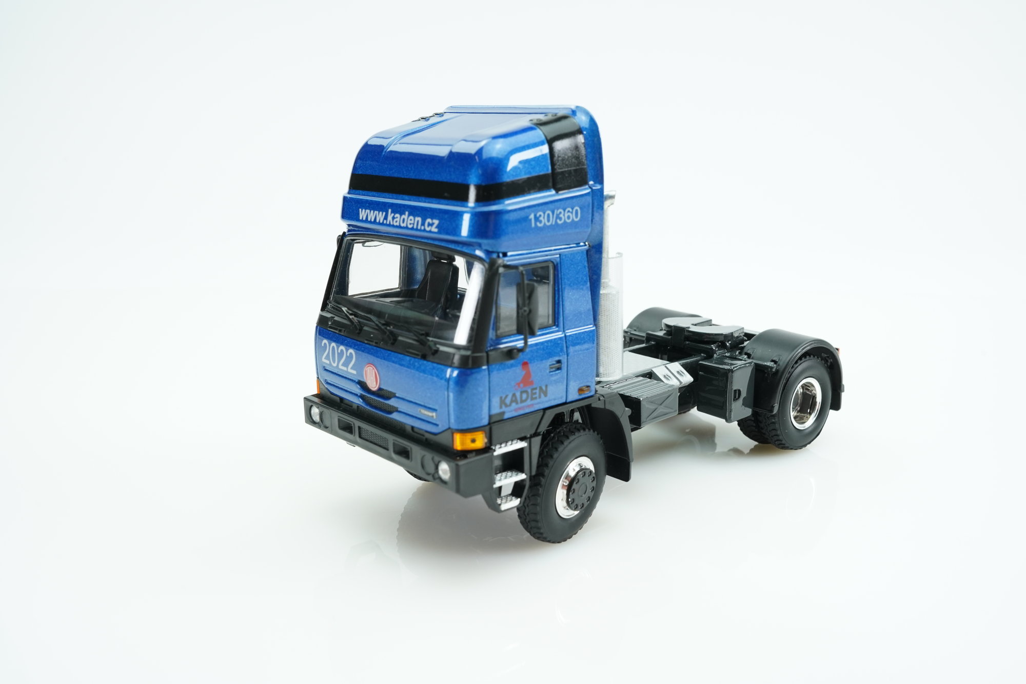 Tatra 815 4x4 tractor "DAY KADEN 2022" | Modelsnavigator.com