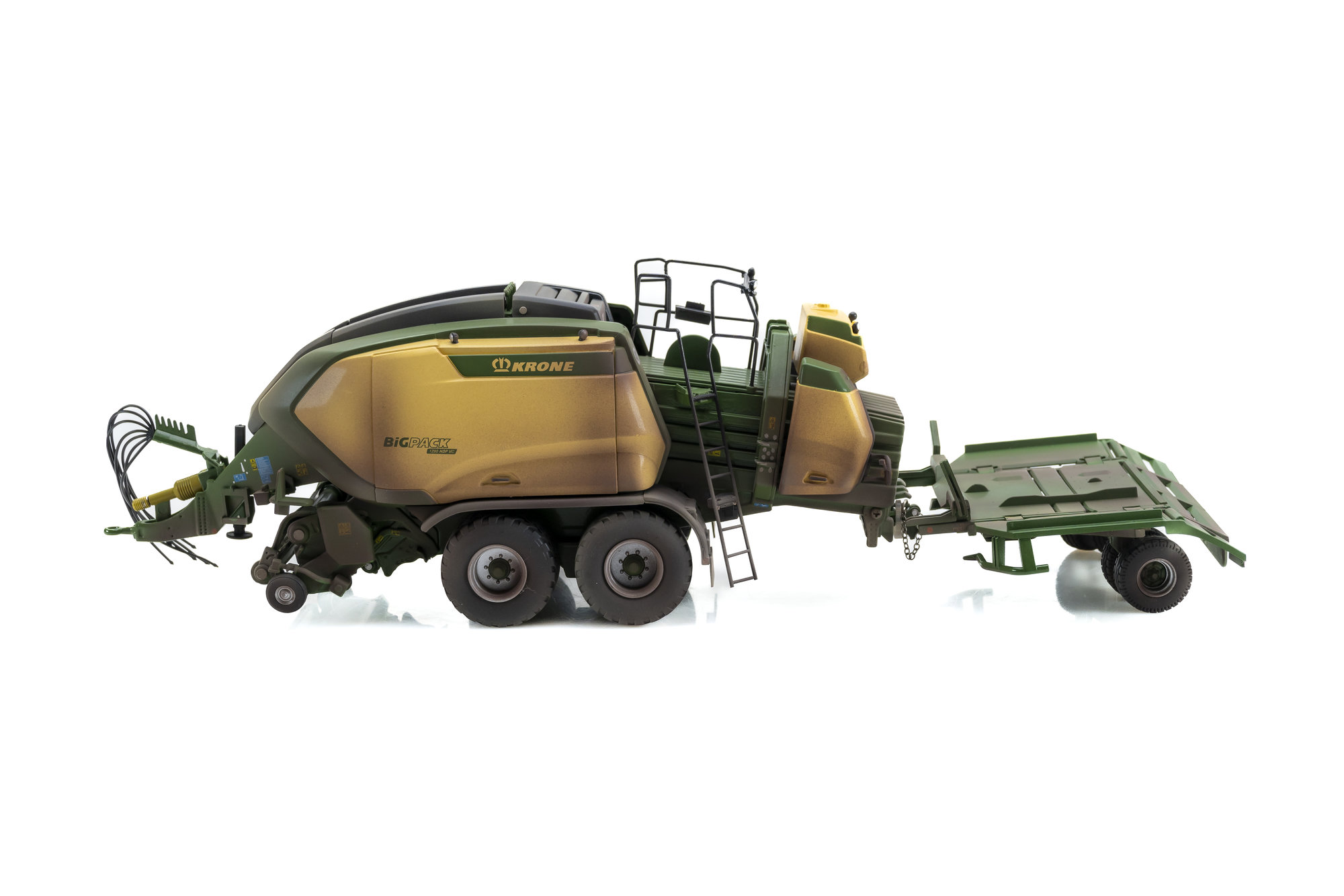 Krone Big Pack 1290 HDP VC with bale trailer "Dirty Edition ...