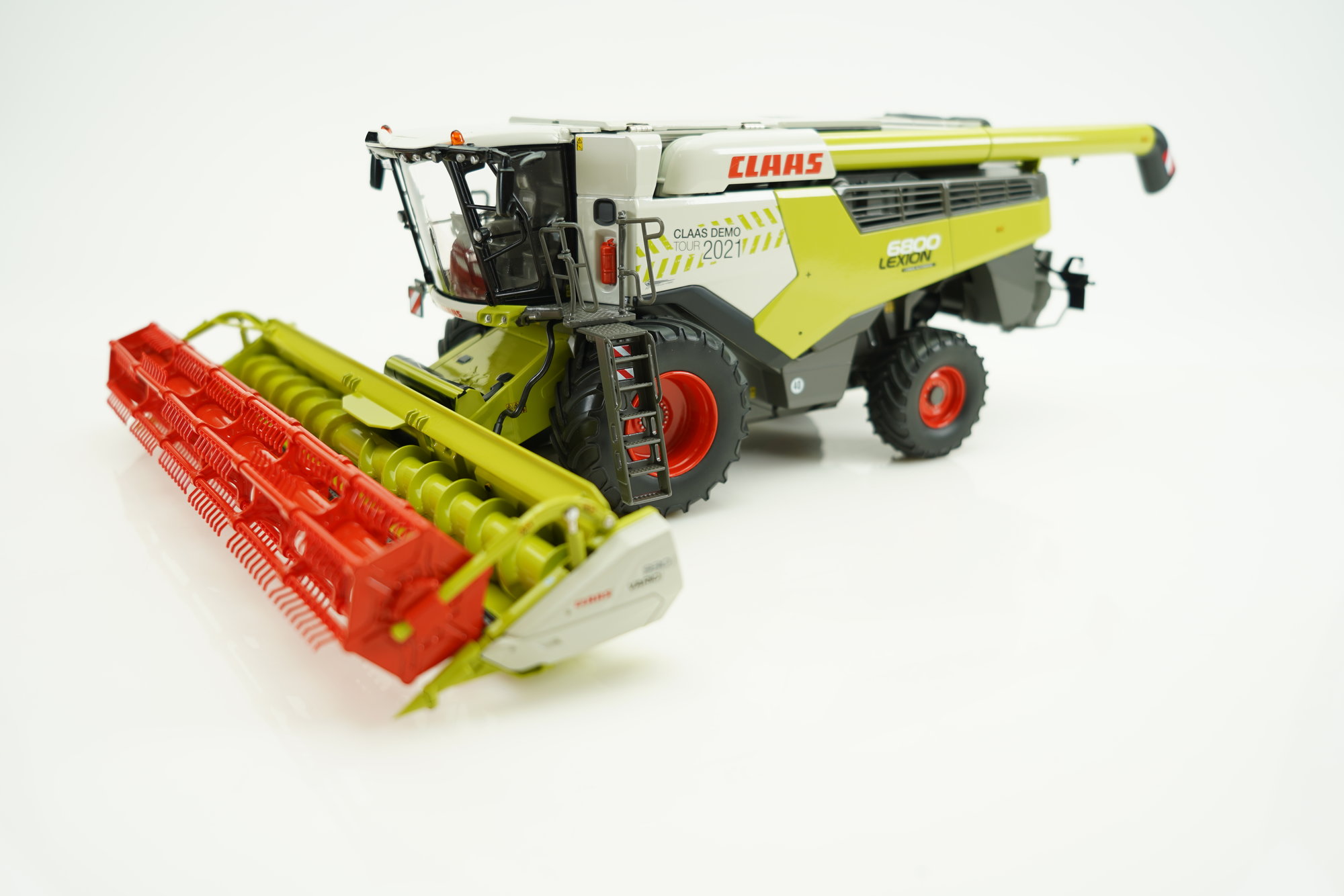Claas Lexion 6800 Demo Tour 2021 Limited Edition | Modelsnavigator.com