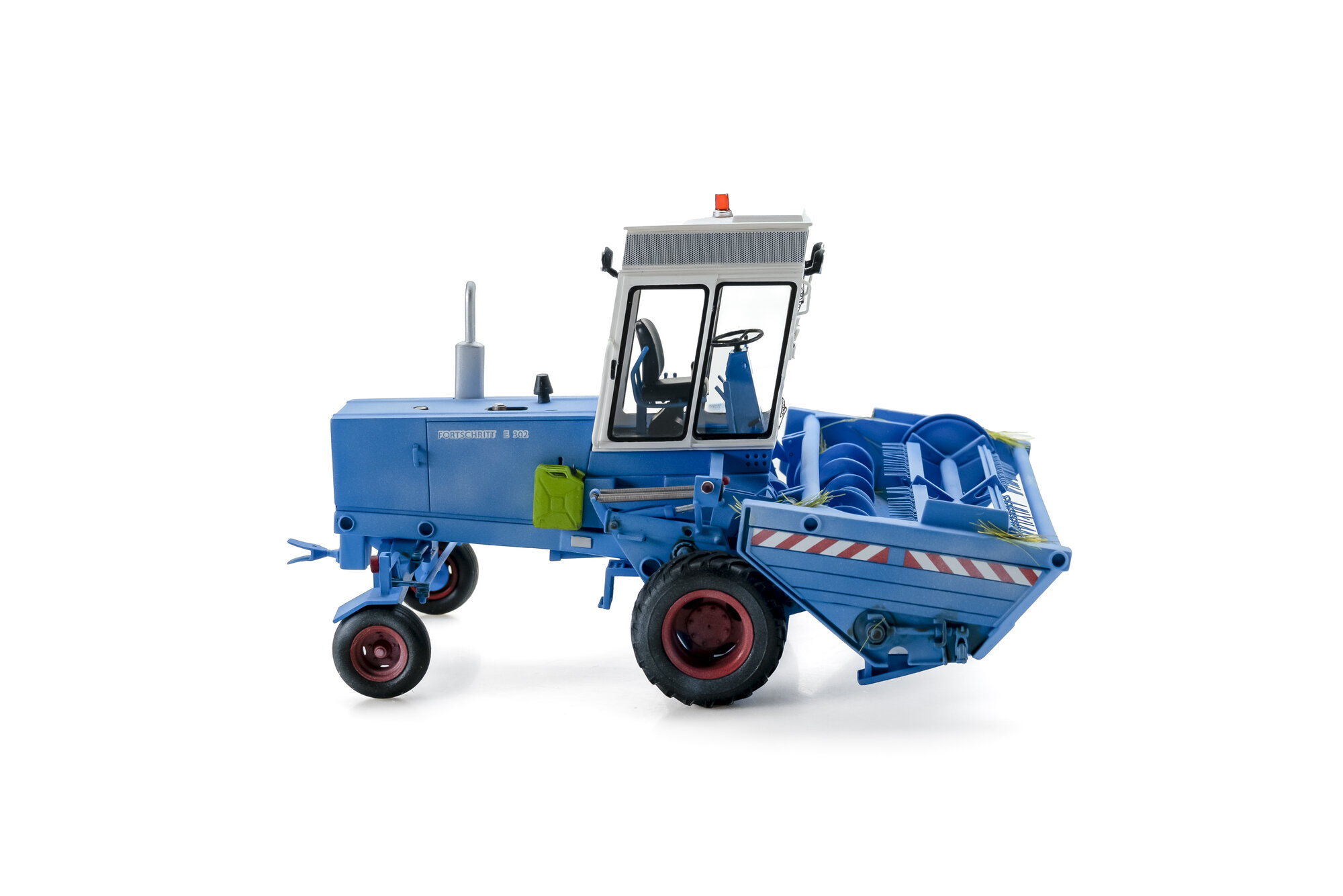 Fortschritt E 302 "Patinovaná verze no.4" | Modelsnavigator.com