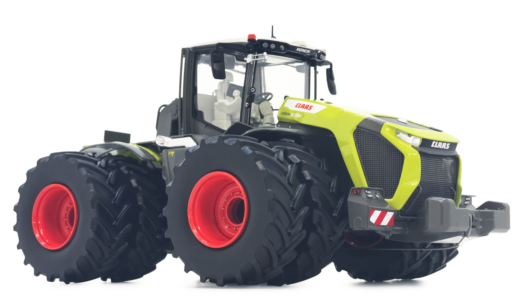 Claas Xerion 12.590 Trac | Modelsnavigator.com