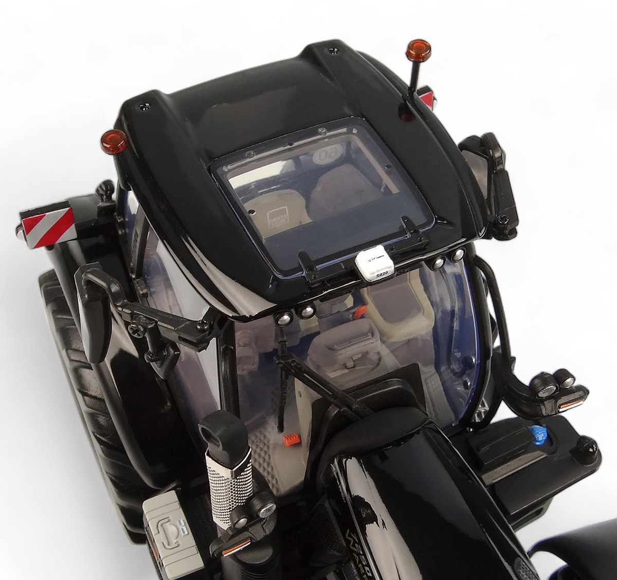 Deutz-Fahr 7250 TTV "Warrior" | Modelsnavigator.com