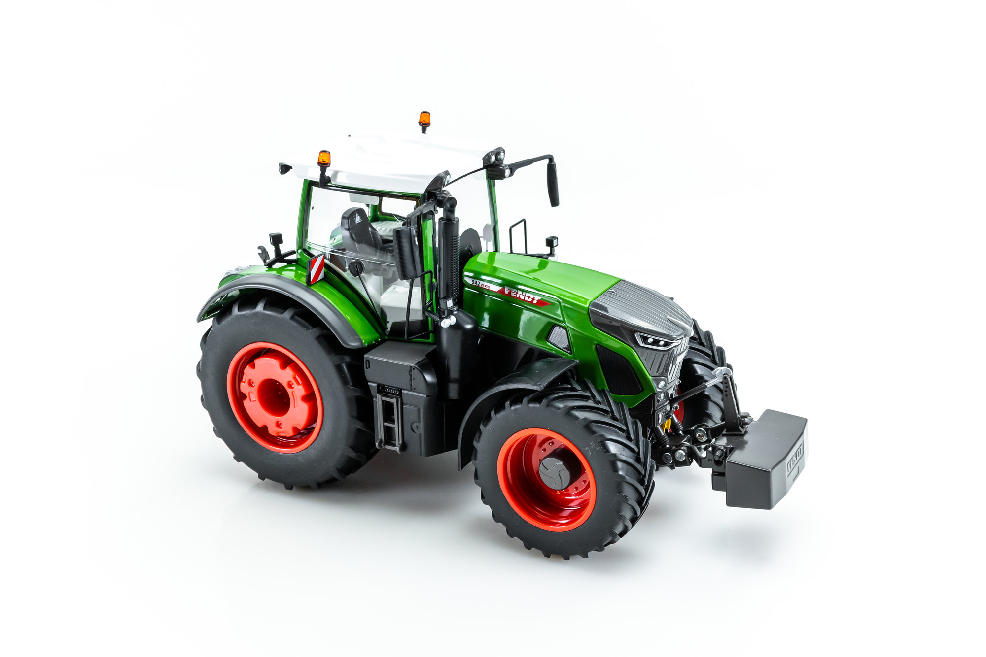 Fendt 942 Vario (2023) | Modelsnavigator.com