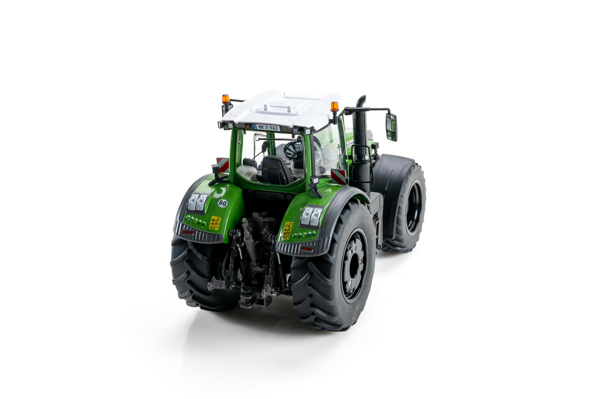 Fendt 942 Vario (2023) "Black Wheels" | Modelsnavigator.com