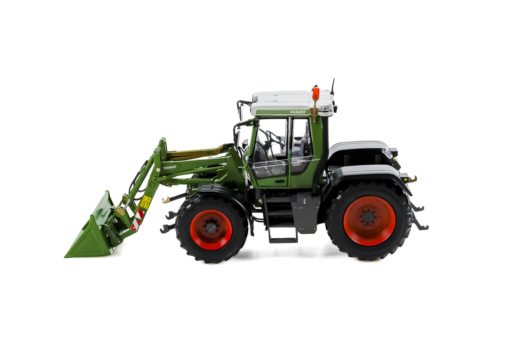 FENDT Xylon 524 with front loader | Modelsnavigator.com
