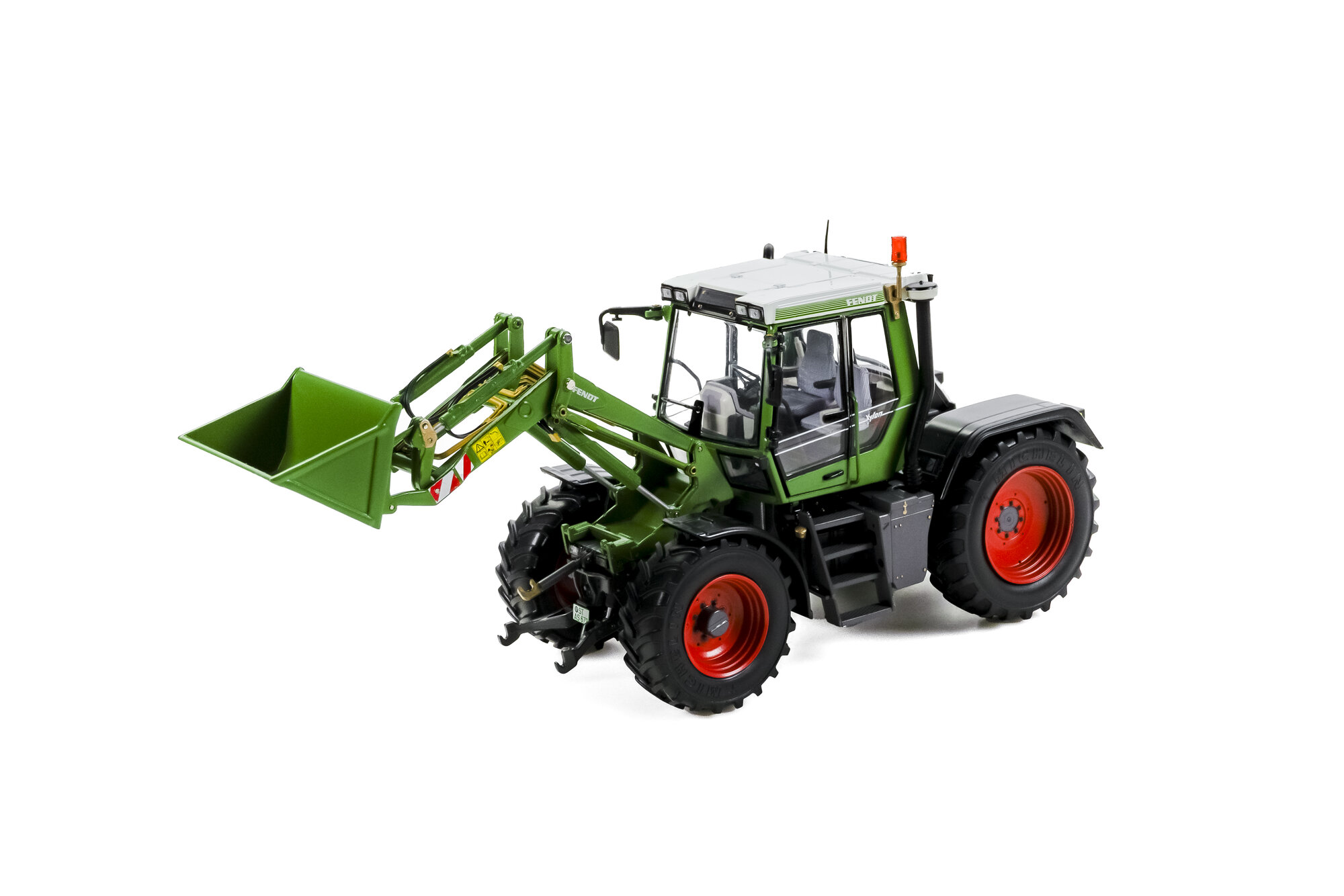FENDT Xylon 524 with front loader | Modelsnavigator.com