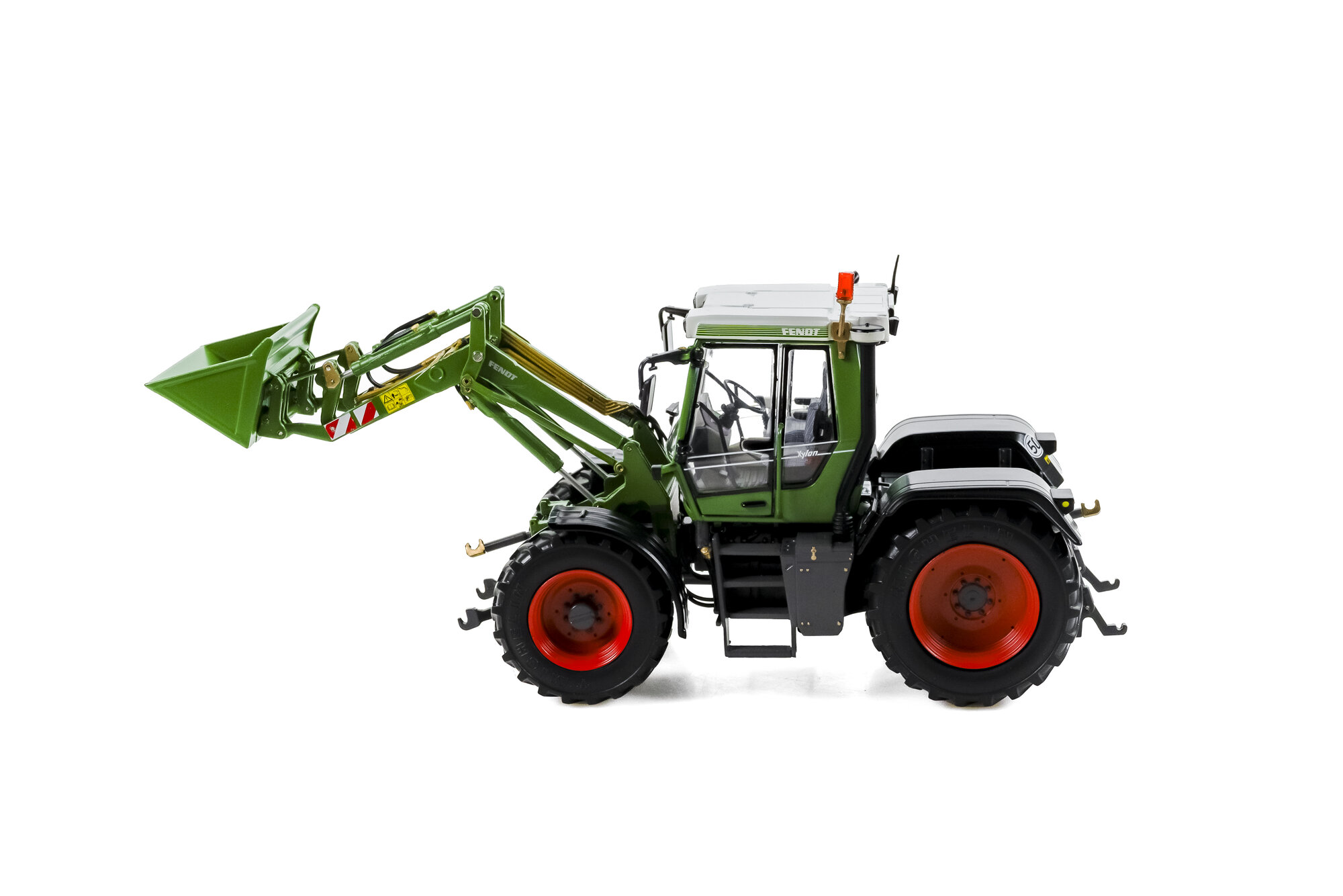 FENDT Xylon 524 with front loader | Modelsnavigator.com