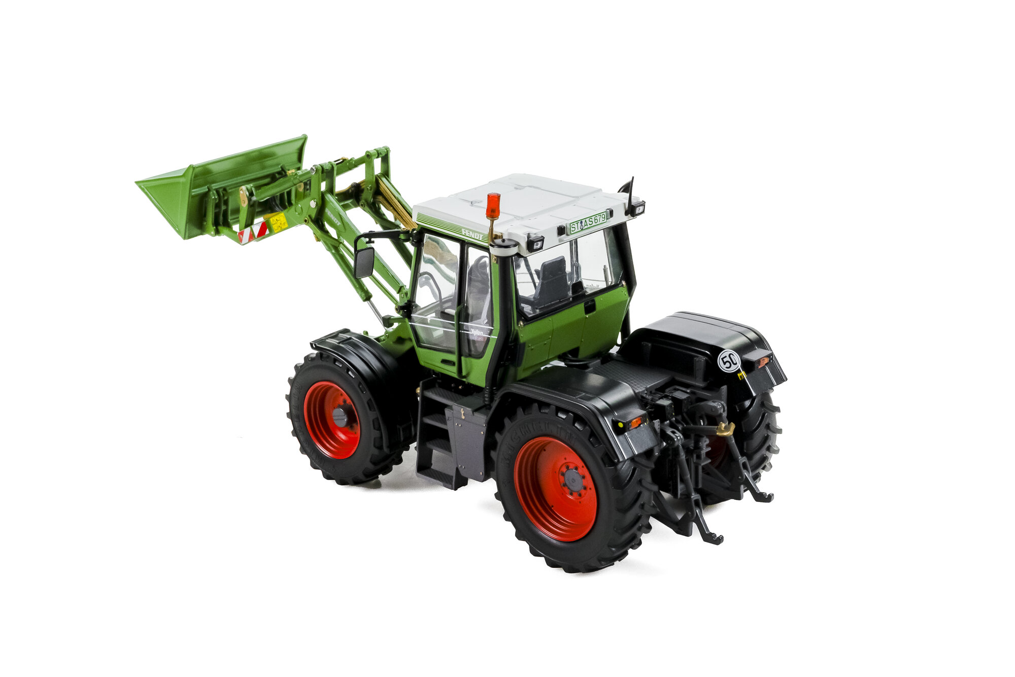FENDT Xylon 524 with front loader | Modelsnavigator.com