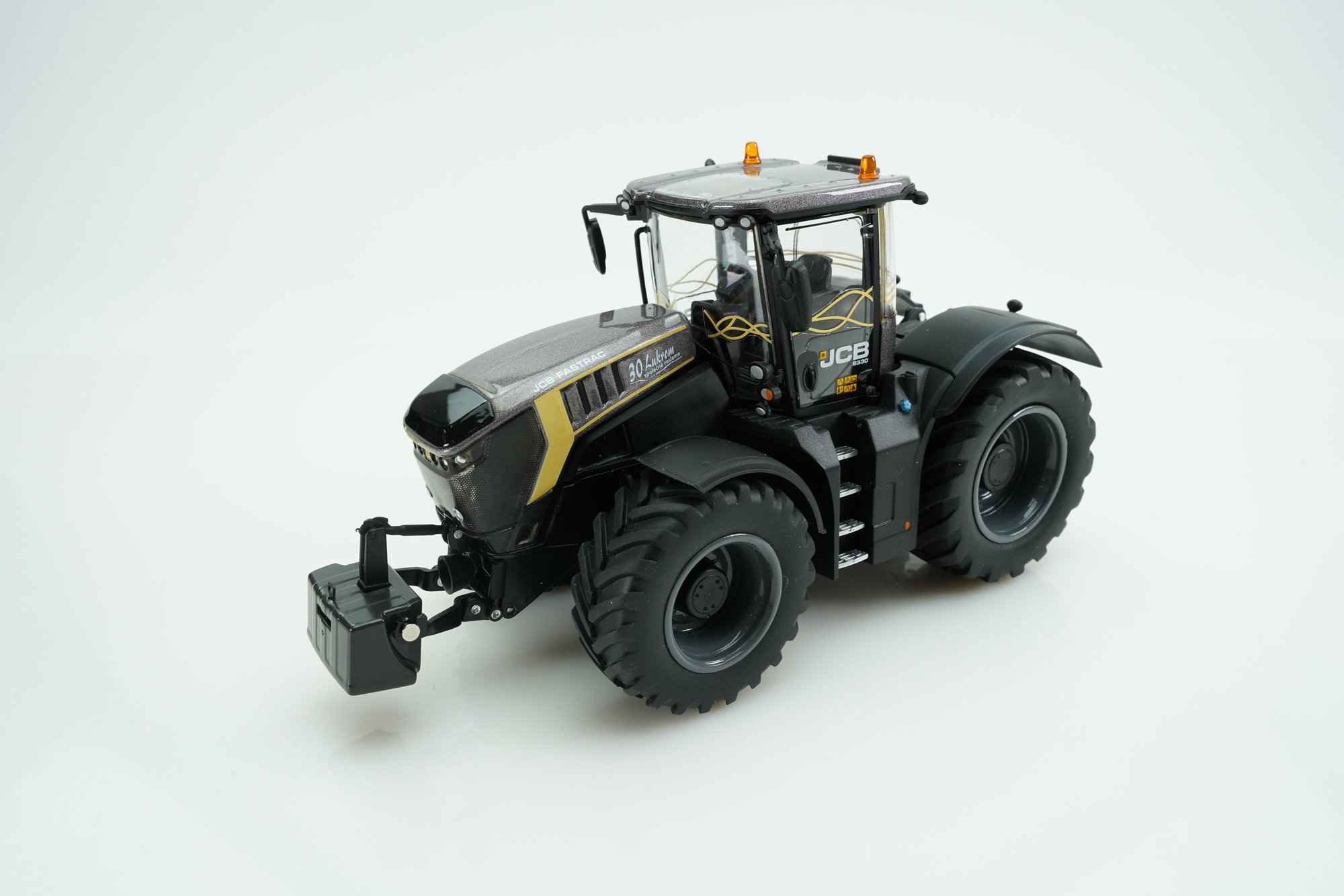 JCB Fastrac "30 years - Lukrom" | Modelsnavigator.com