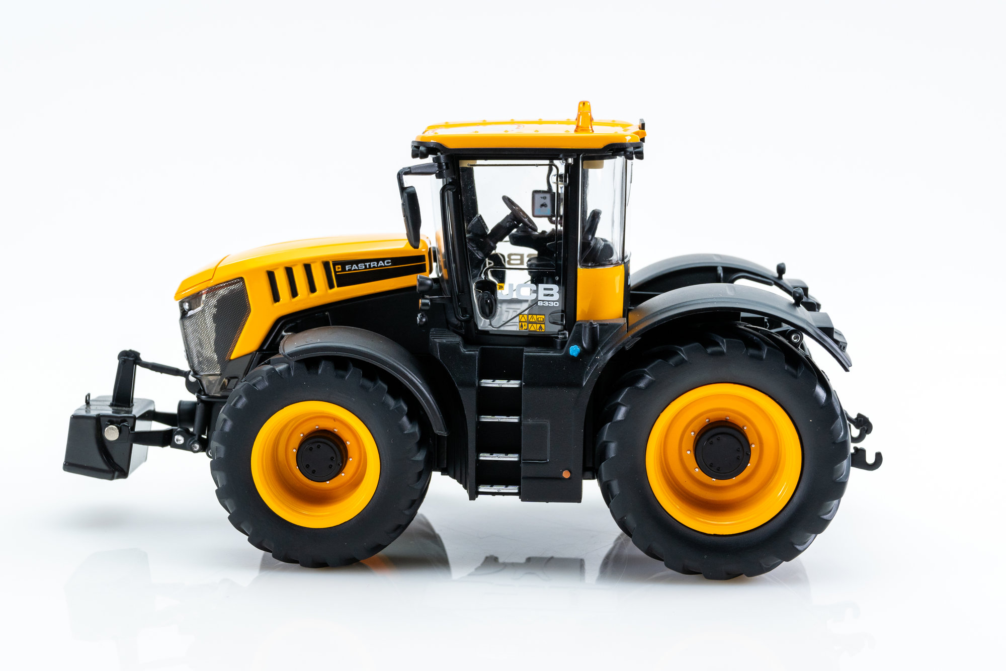 JCB Fastrac 8330 Premium serie | Modelsnavigator.com