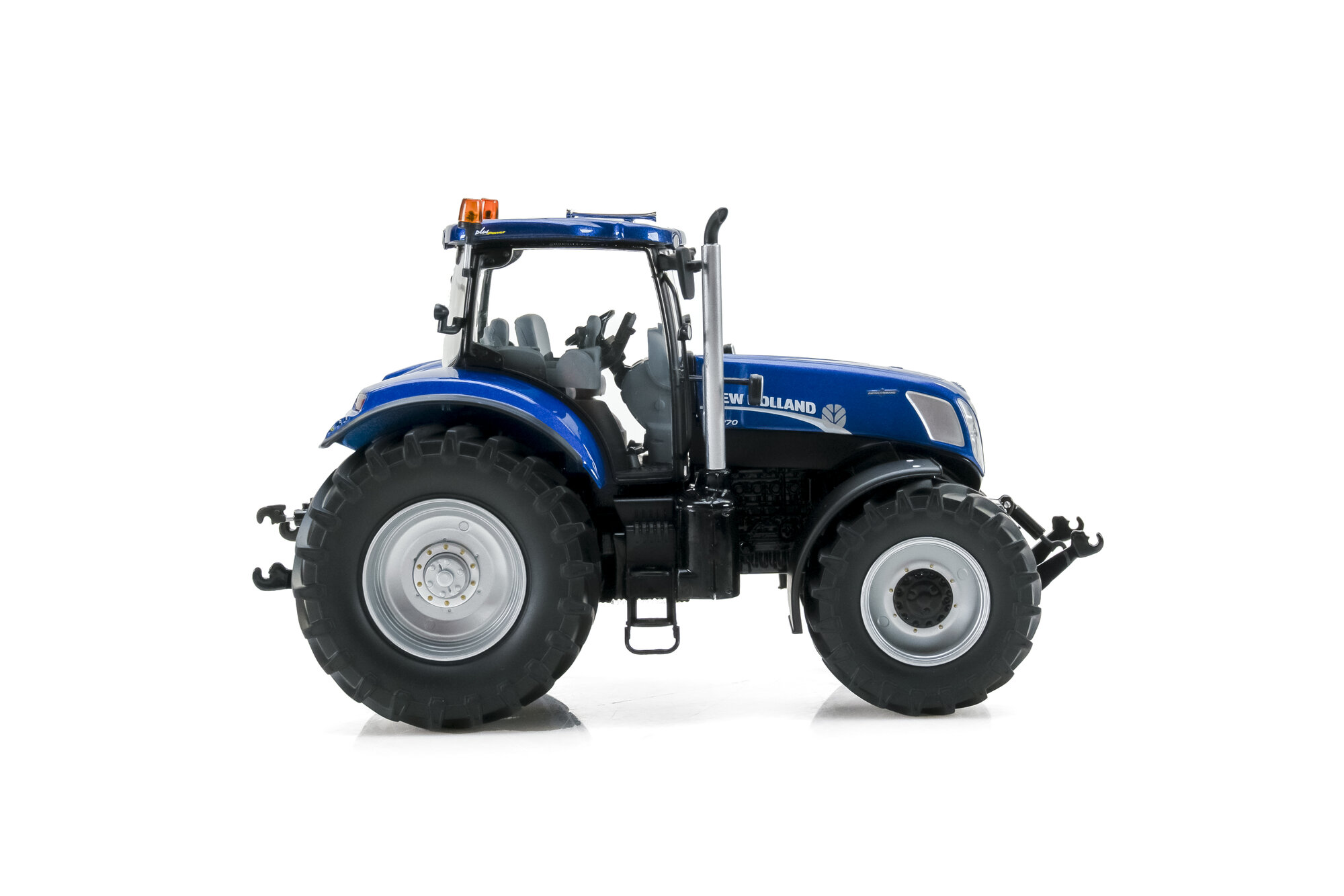 New Holland T7.270 AC Blue Power - Limited Edition | Modelsnavigator.com