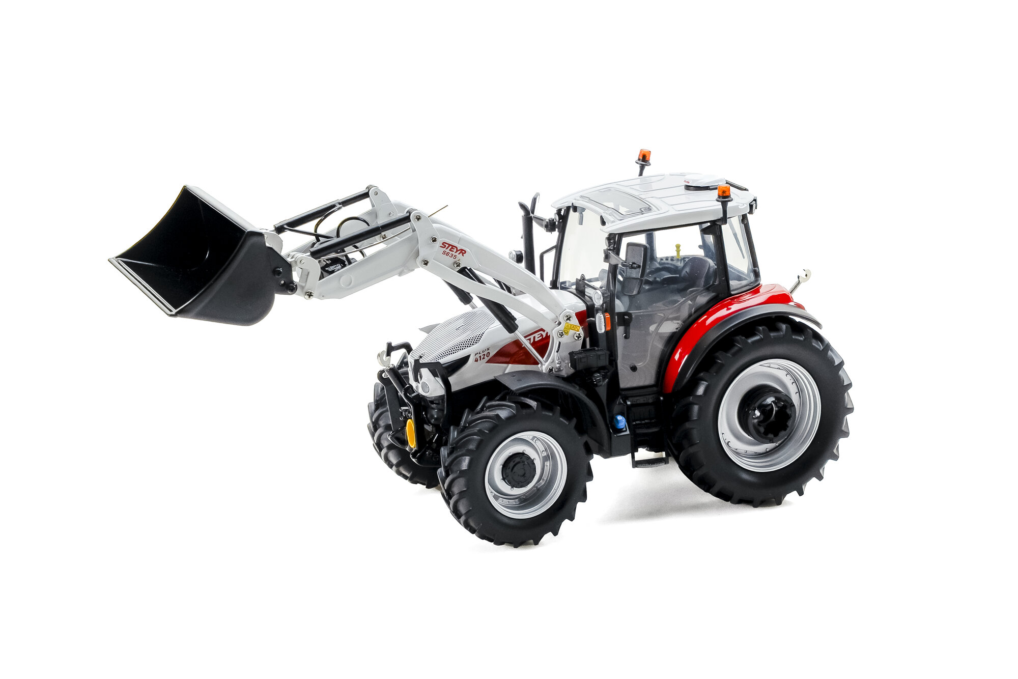 STEYR 4120 Plus + S635 | Modelsnavigator.com