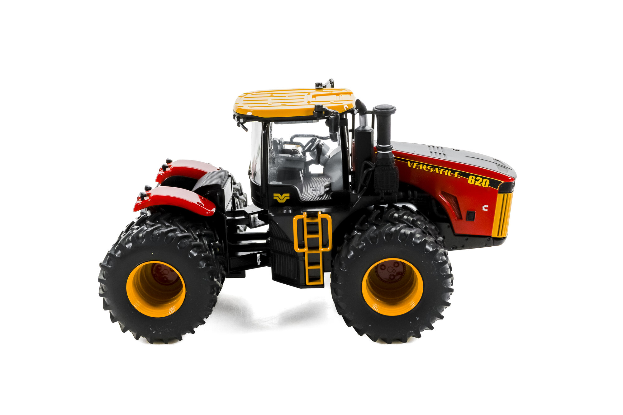 VERSATILE 620 dual wheels | Modelsnavigator.com