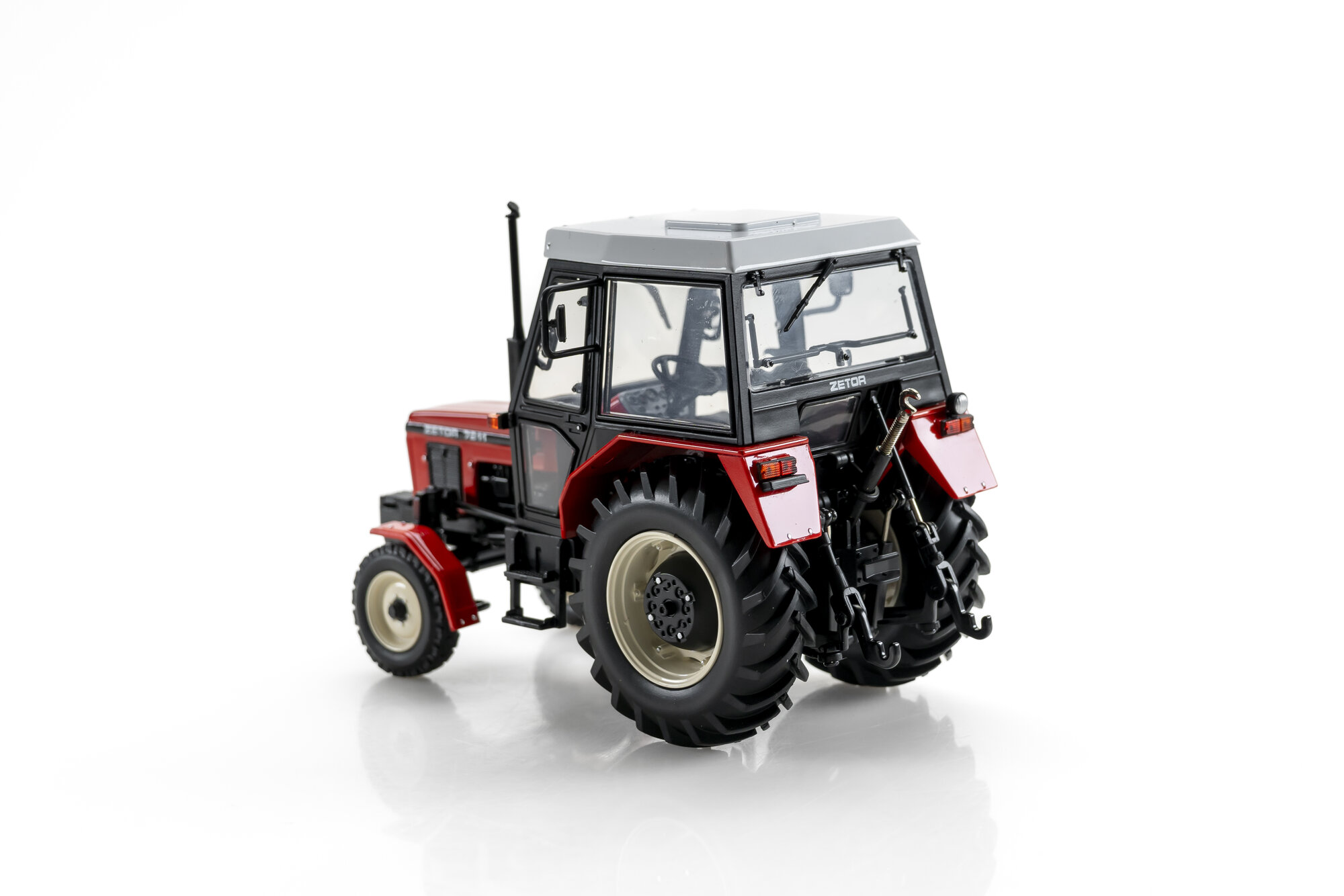 Zetor 7211 - 2WD | Modelsnavigator.com