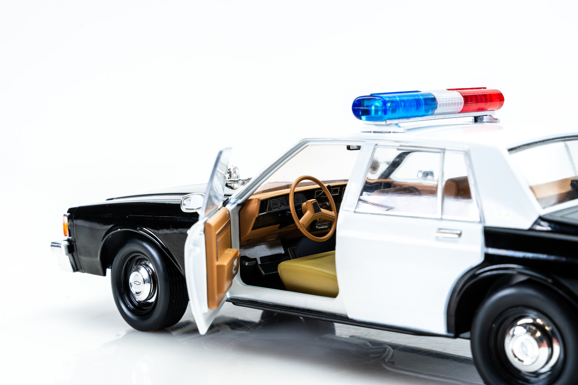 Chevrolet Caprice Police 1987 Terminator 2 Movie 1991 | Modelsnavigator.com