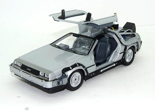 DeLorean Back to the future II, Flying Wheel Version | Modelsnavigator.com