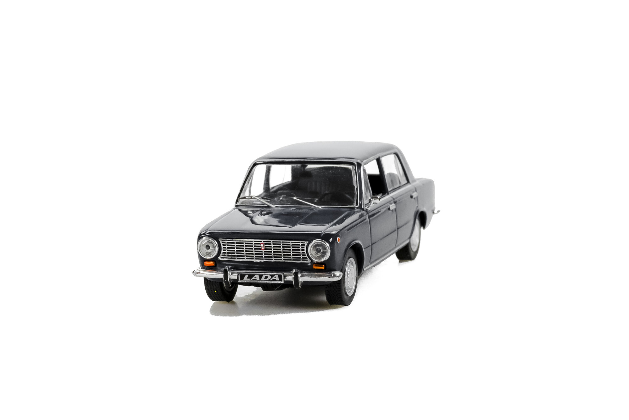 Lada 1200 modrá (1970) | Modelsnavigator.com