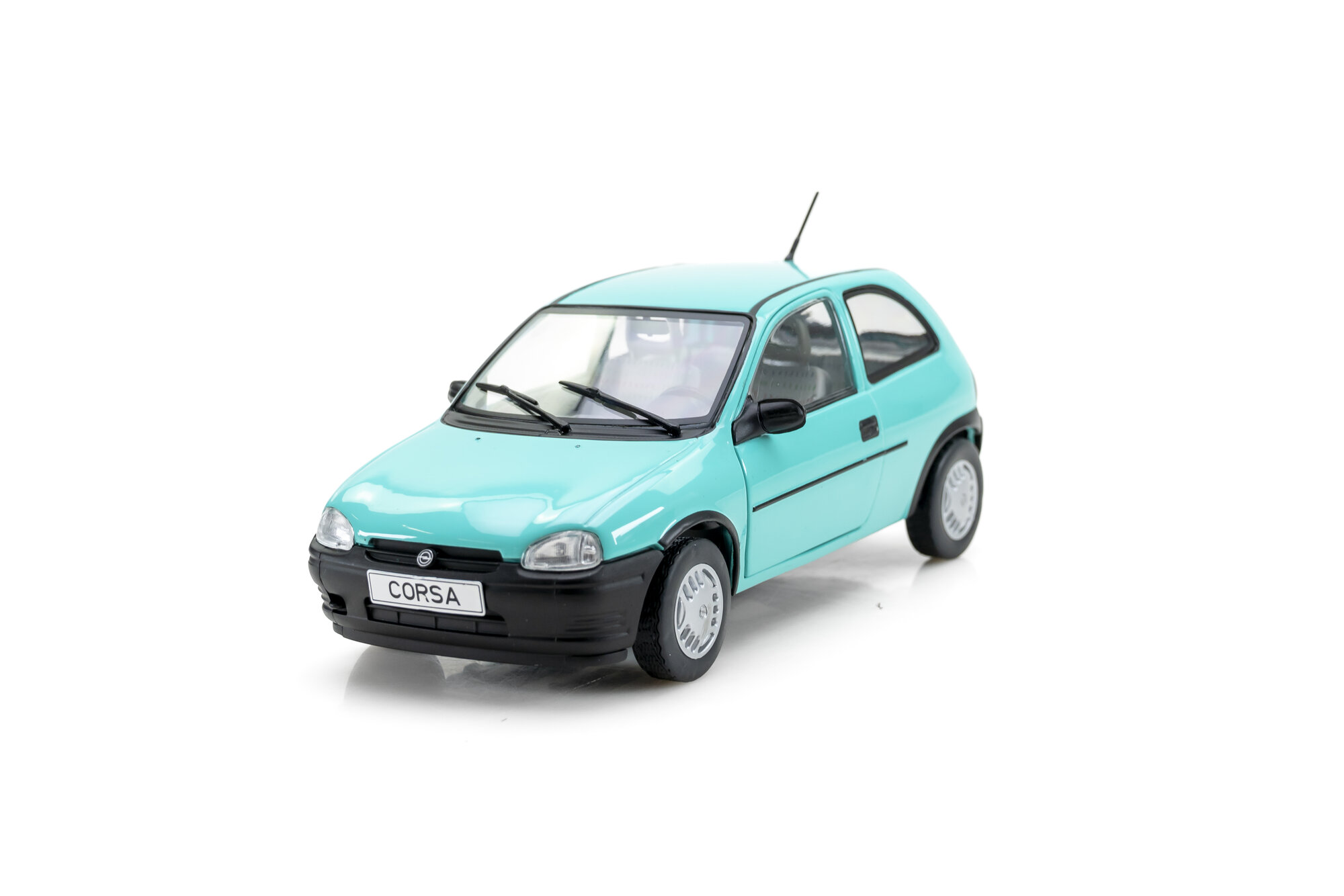 Opel Corsa B, turquoise, 1993 | Modelsnavigator.com