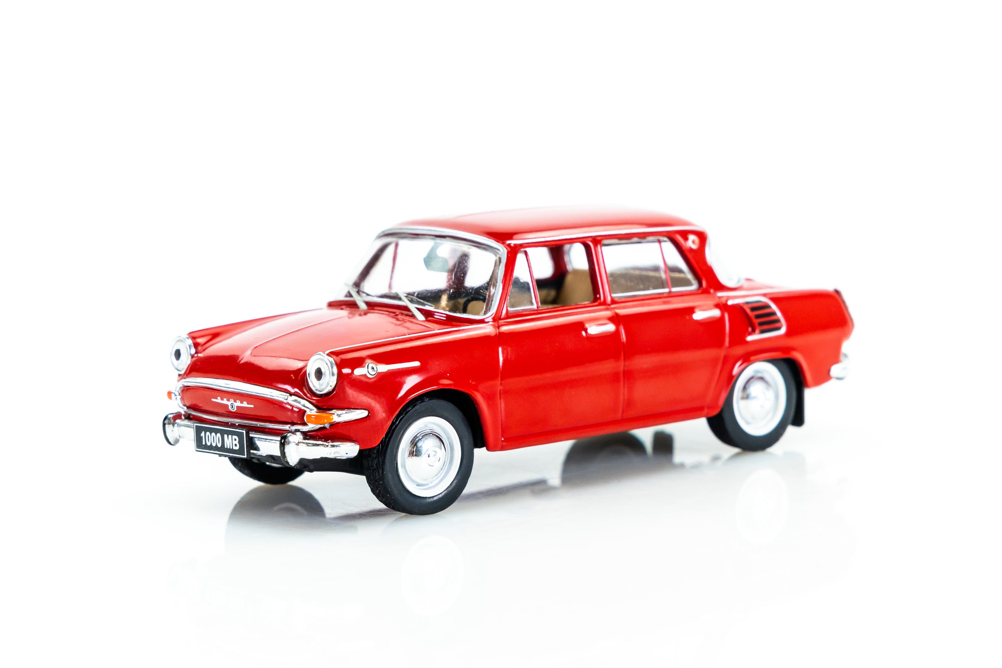 Skoda 1000 MB, red, 1968 | Modelsnavigator.com