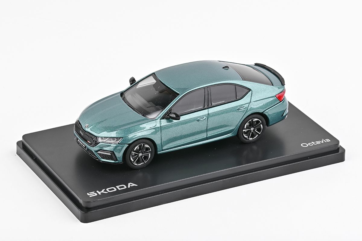 Skoda Octavia IV RS (2020) - Green Water World Metallic ...