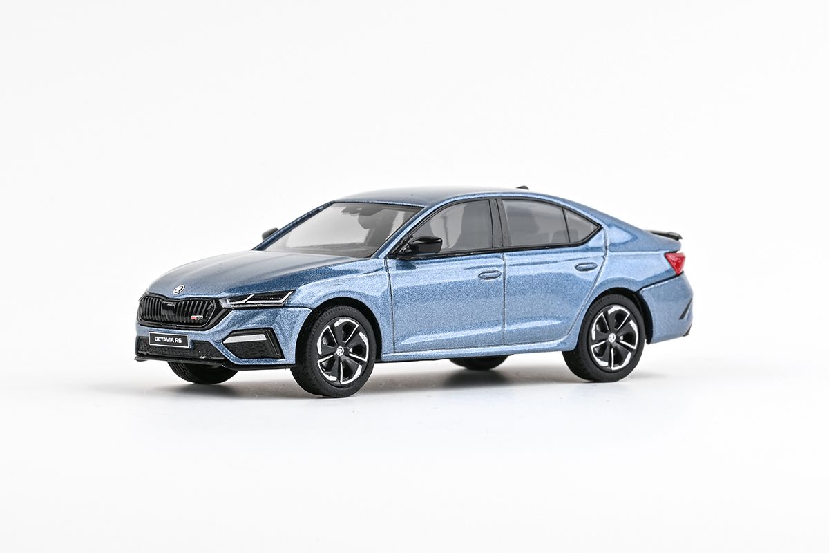 Skoda Octavia IV RS (2020) Gray Satin Metallic | Modelsnavigator.com