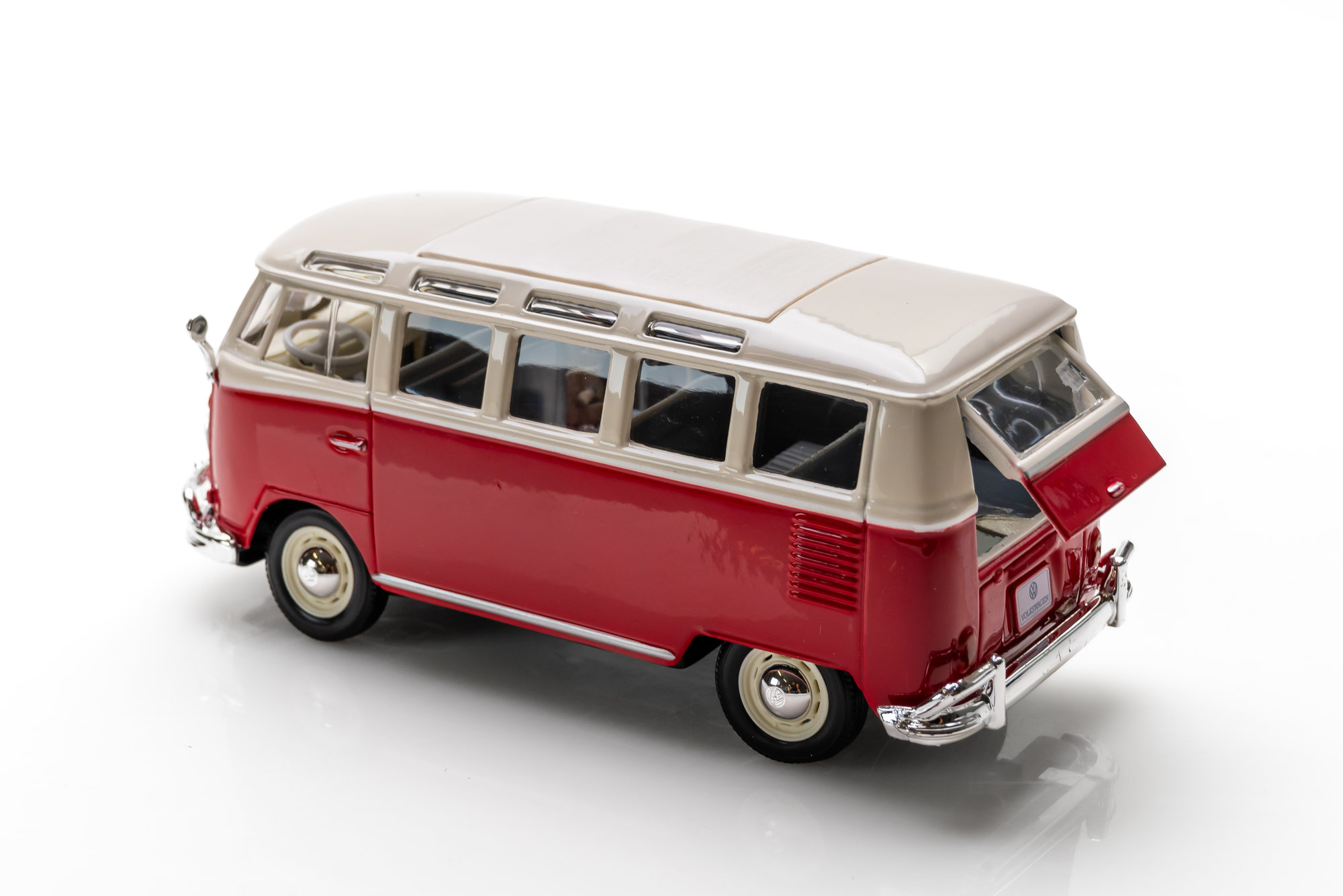 Volkswagen Van Samba, White/Red | Modelsnavigator.com