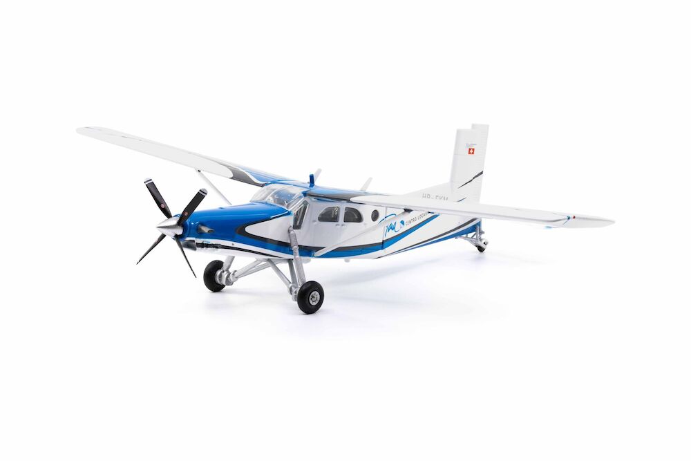 PilatusPilatus PC-6 Turbo-Porter Paracentro Locarno | Modelsnavigator.com