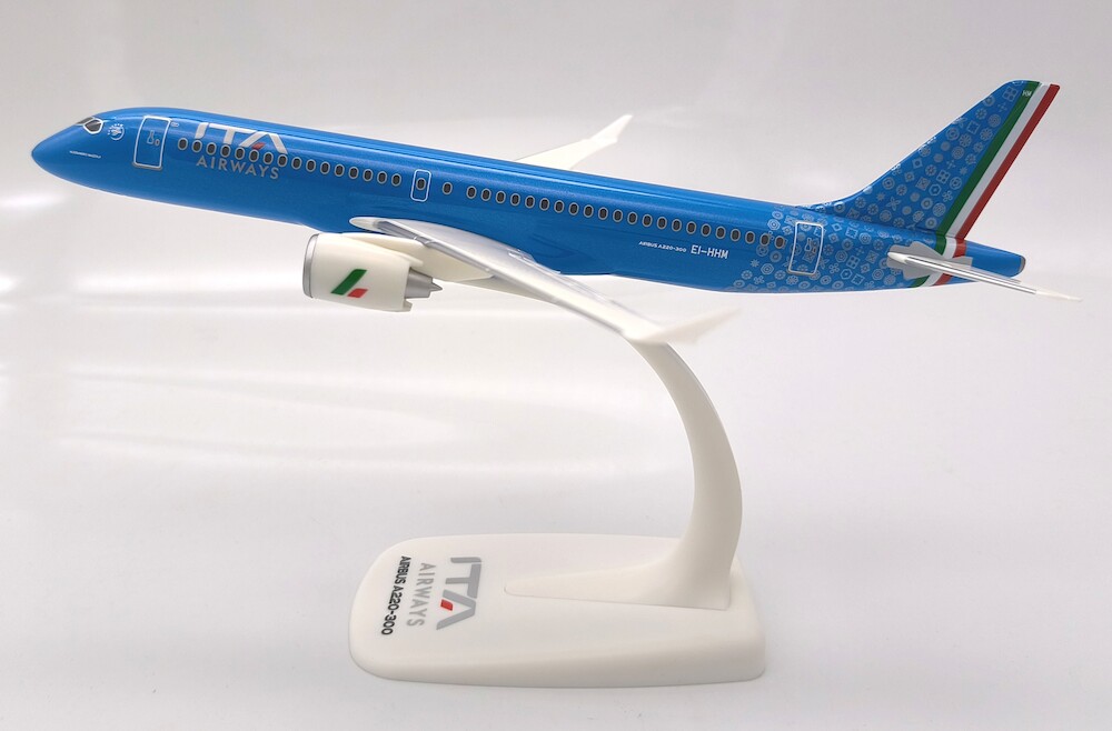 Airbus A220-300 ITA Airways | Modelsnavigator.com