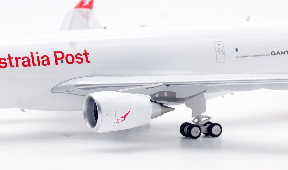 Airbus A330-200 (P2F) Qantas Freight / Australia Post | Modelsnavigator.com