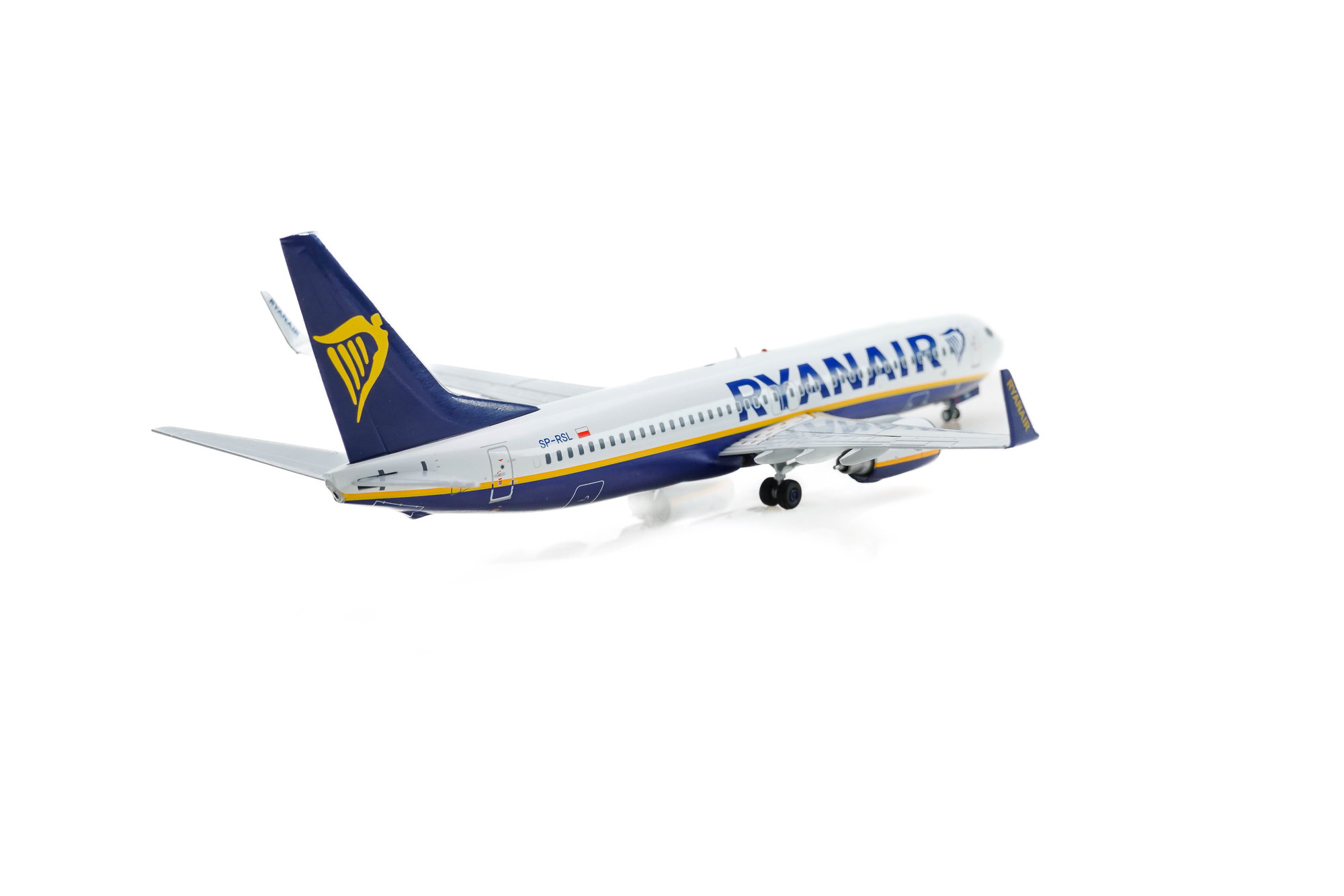 Boeing 737-800 Ryanair Sun | Modelsnavigator.com
