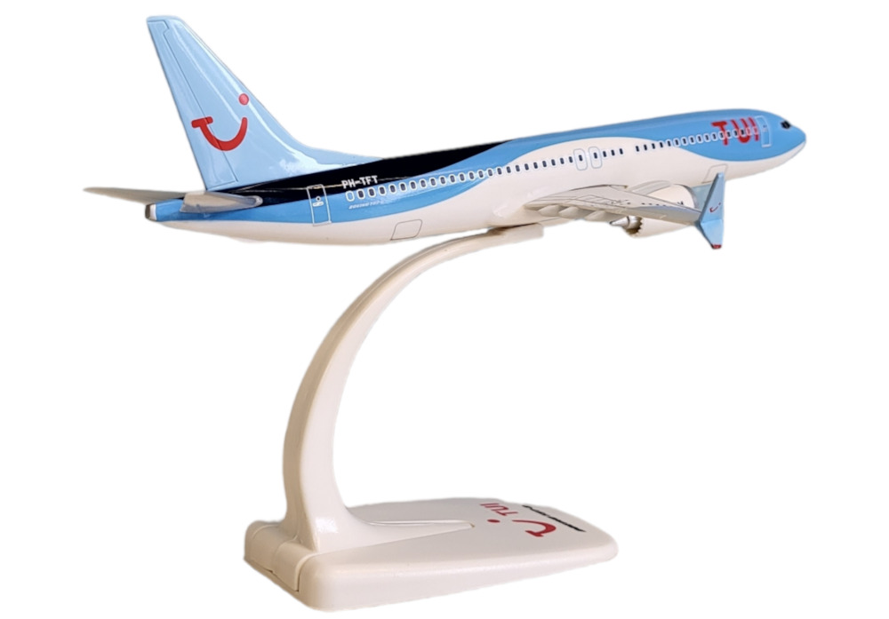 Boeing 737 MAX 8 TUI Netherlands | Modelsnavigator.com