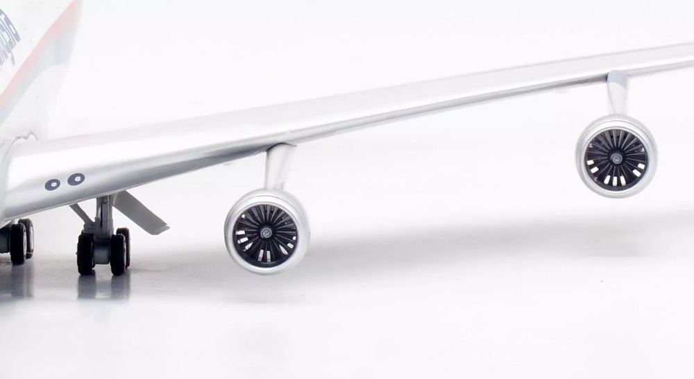 Boeing 747-3H6M Malaysia Airlines | Modelsnavigator.com