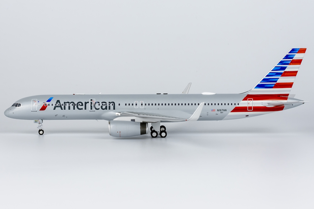 Boeing 757-200 American Airlines | Modelsnavigator.com
