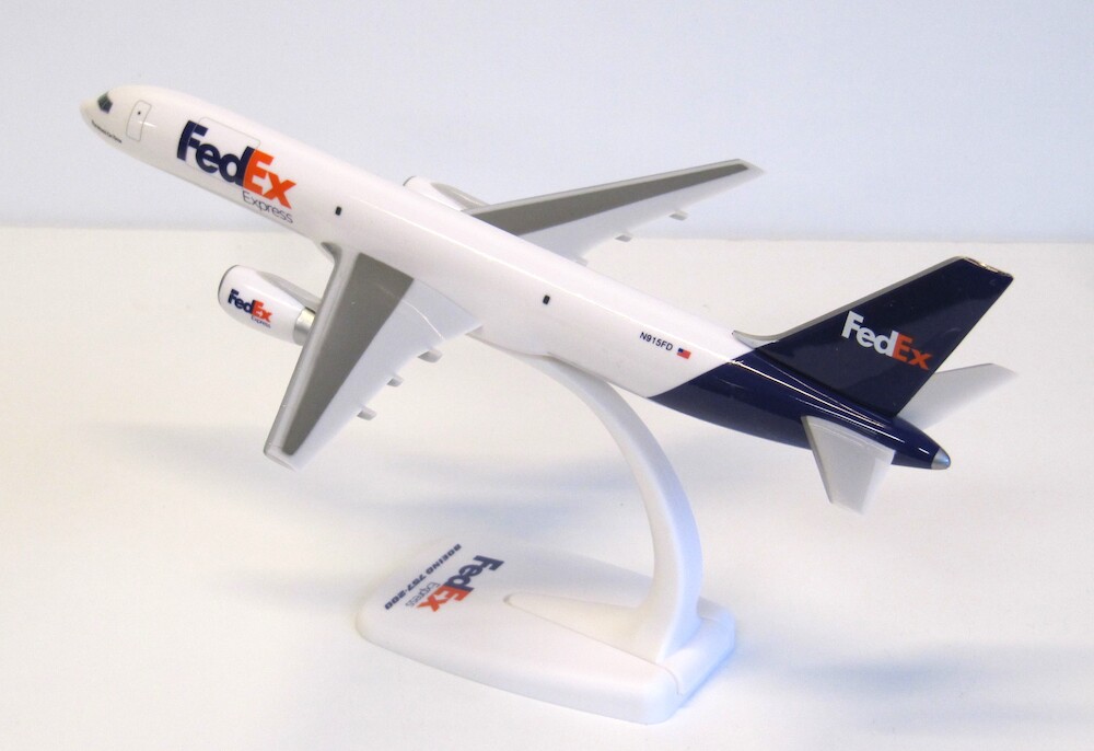 Boeing 757-200 FedEx | Modelsnavigator.com