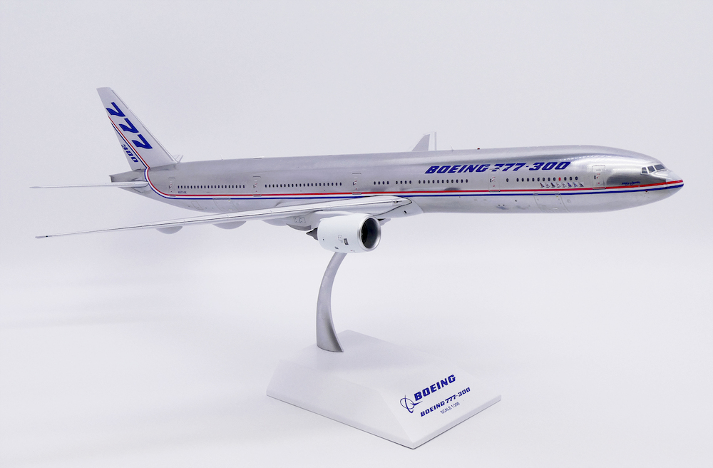 Boeing 777-300 House Color "Working Together" | Modelsnavigator.com