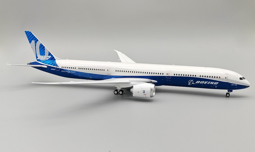 Boeing 787-10 Dreamliner Boeing Demo Colors | Modelsnavigator.com