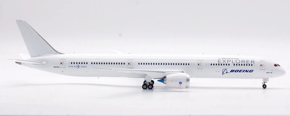 Boeing 787-10 Dreamliner Boeing House Color | Modelsnavigator.com