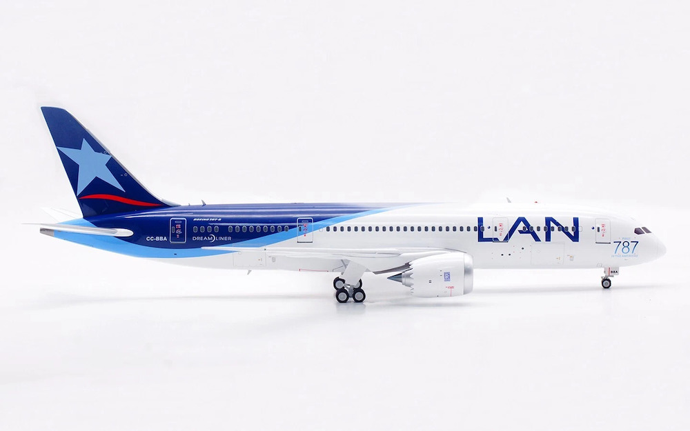 Boeing 787-8 Dreamliner LAN Airlines | Modelsnavigator.com
