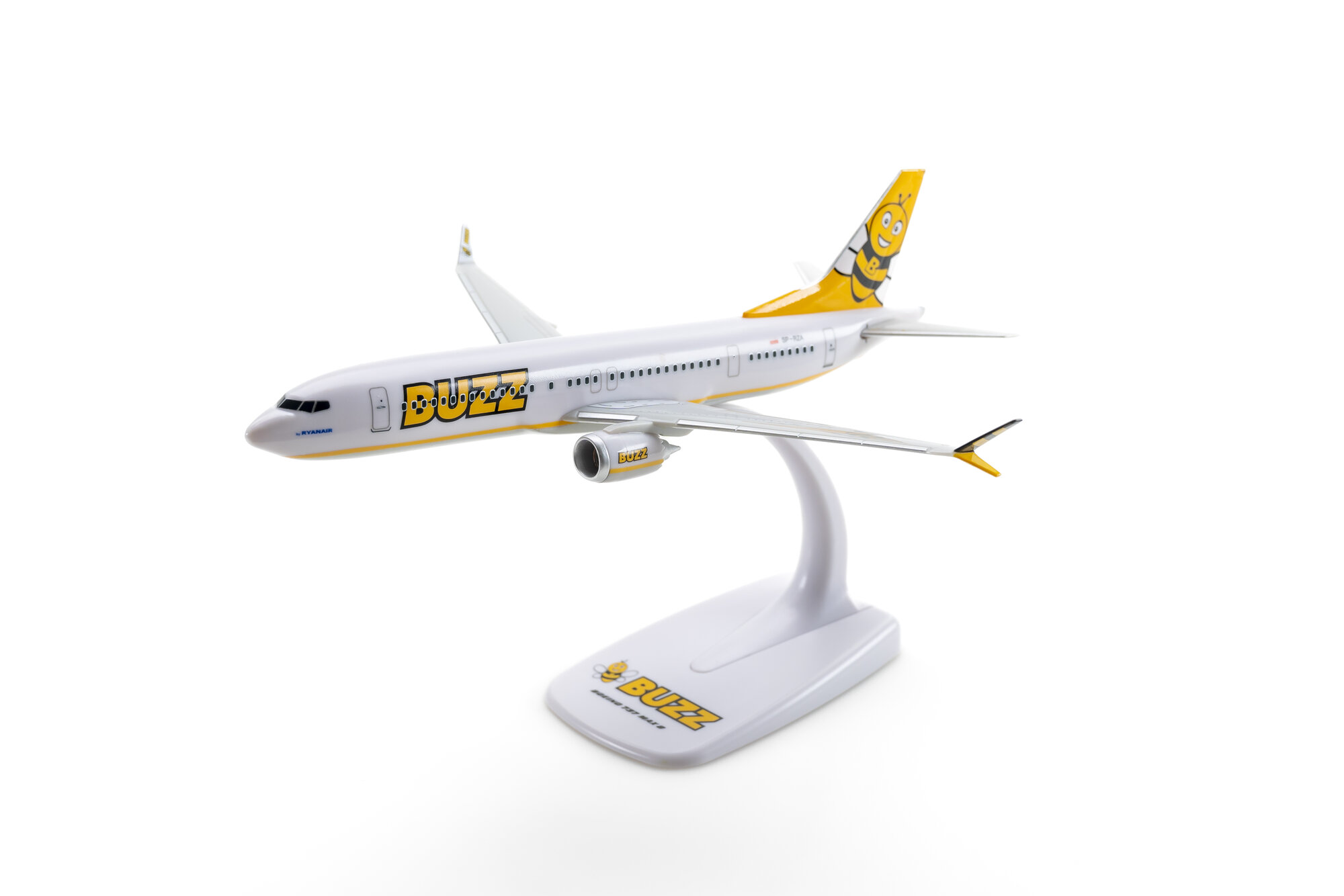 Boeing B737 MAX 8 Buzz (Ryanair) | Modelsnavigator.com