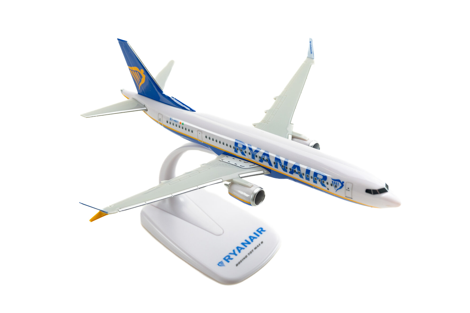 Boeing B737 MAX 8 Ryanair | Modelsnavigator.com