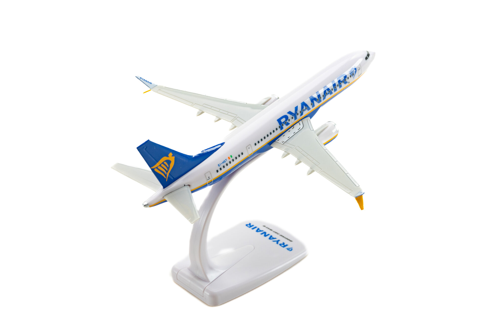 Boeing B737 MAX 8 Ryanair | Modelsnavigator.com