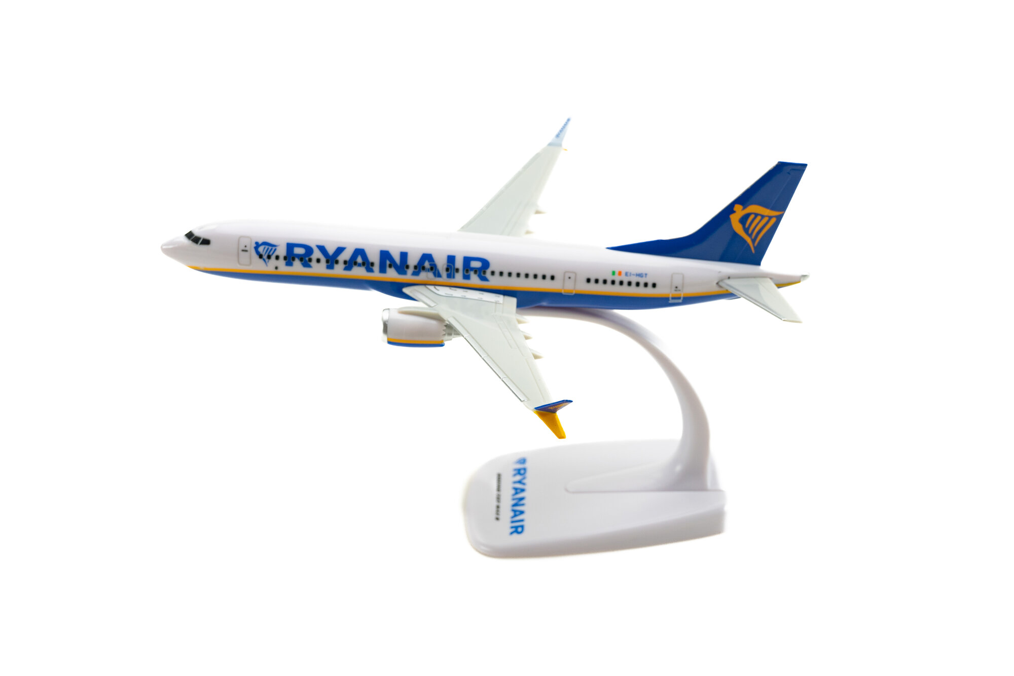 Boeing B737 MAX 8 Ryanair | Modelsnavigator.com