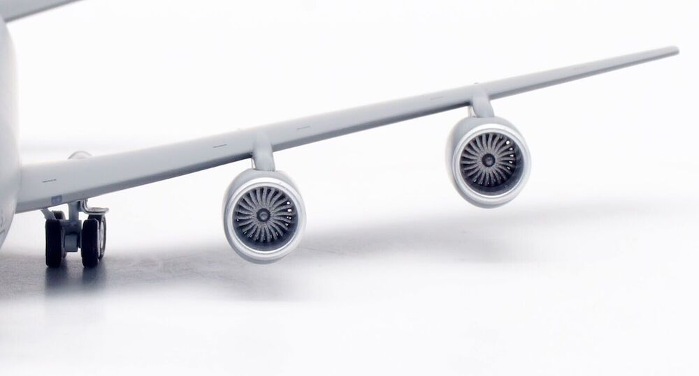 Boeing KC135 Stratotanker USAF Kadena AFB | Modelsnavigator.com