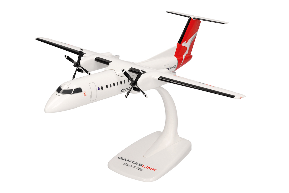 Bombardier Dash 8-300 QantasLink "Bundaberg" | Modelsnavigator.com