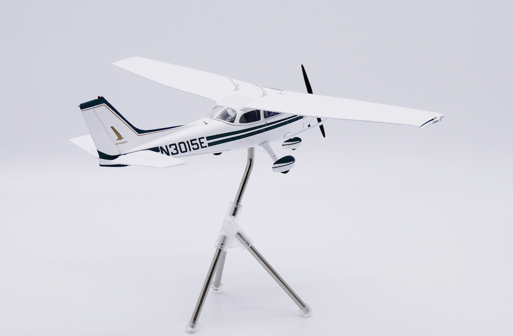 Cessna 172 Skyhawk II Private | Modelsnavigator.com