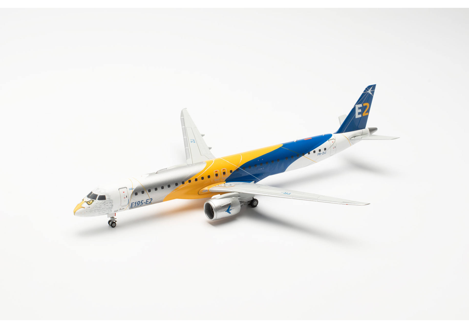 Embraer ERJ195-E2 Profit Hunter, Golden Eagle | Modelsnavigator.com