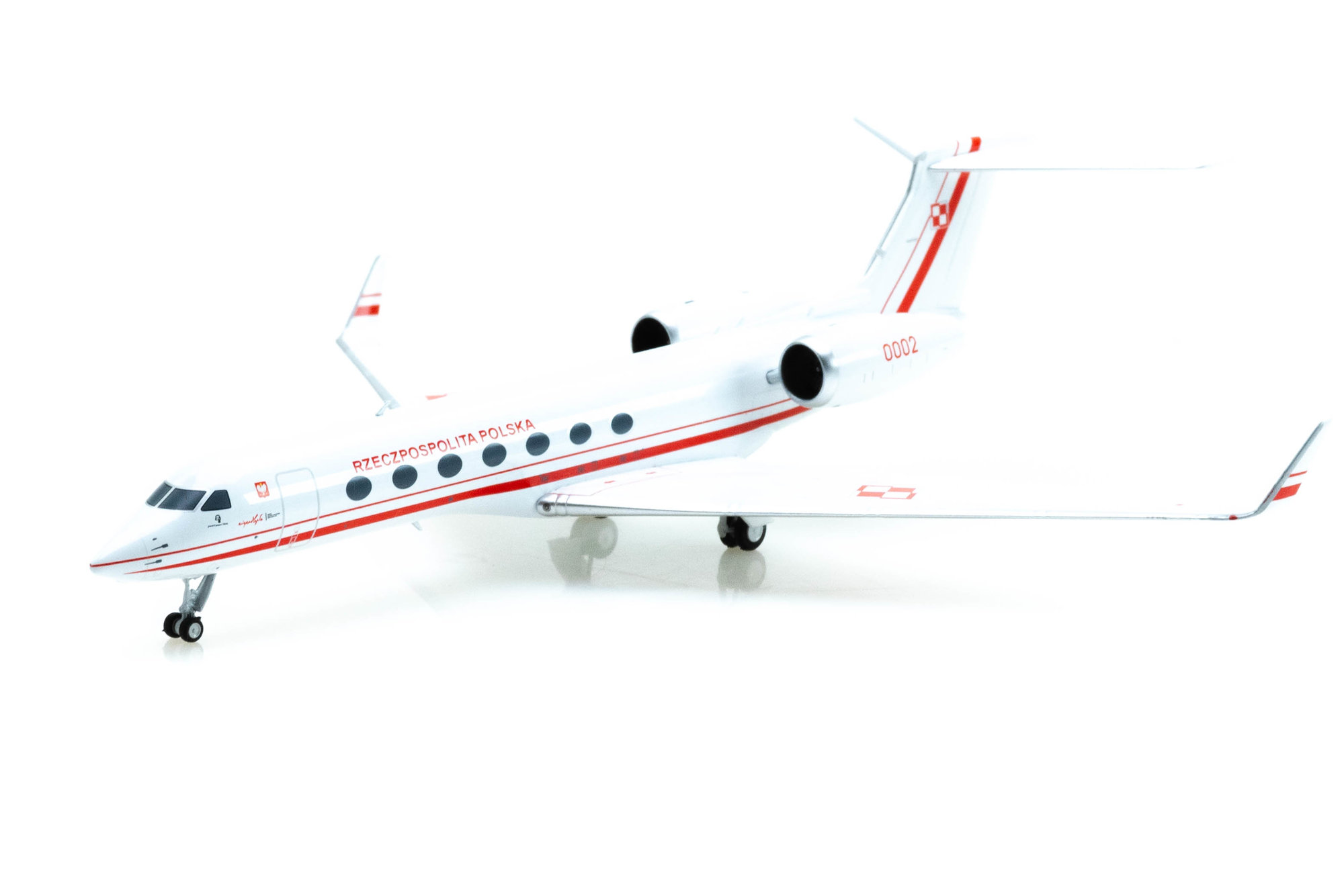 Gulfstream V, Polish Air Force 0002 | Modelsnavigator.com