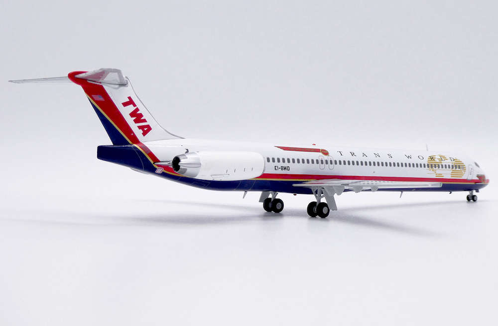 McDonnell Douglas MD-83 - "Wings of Pride" | Modelsnavigator.com