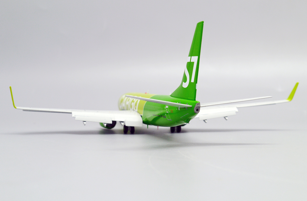 Boeing 737-800BCF S7 Cargo Flaps Down | Modelsnavigator.com