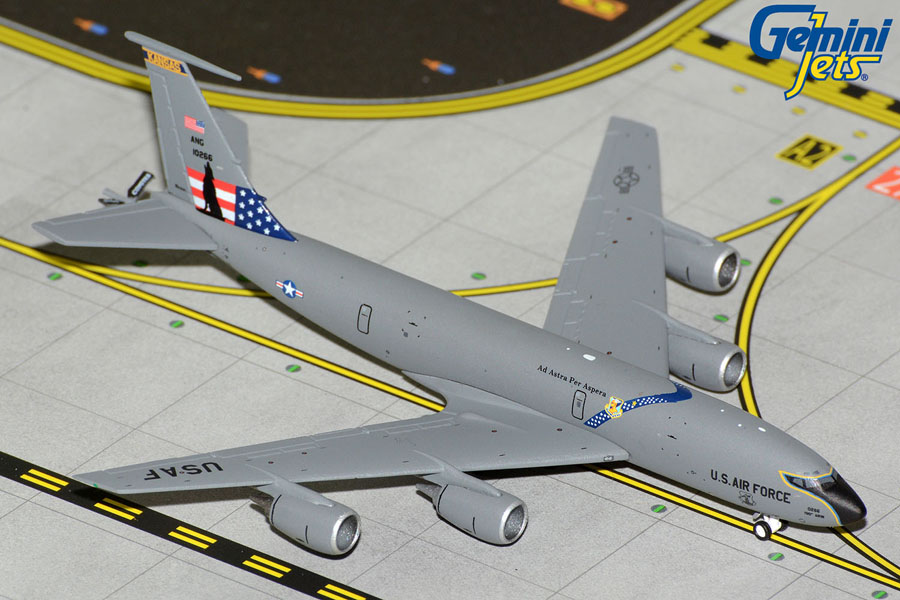 Boeing KC135T Stratotanker USAF Kansas ANG | Modelsnavigator.com